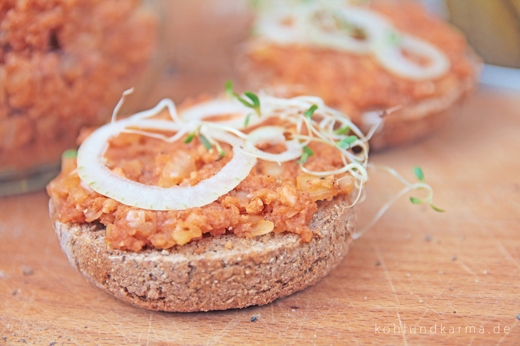 Veganes Mett - einfach selber machen | kohlundkarma